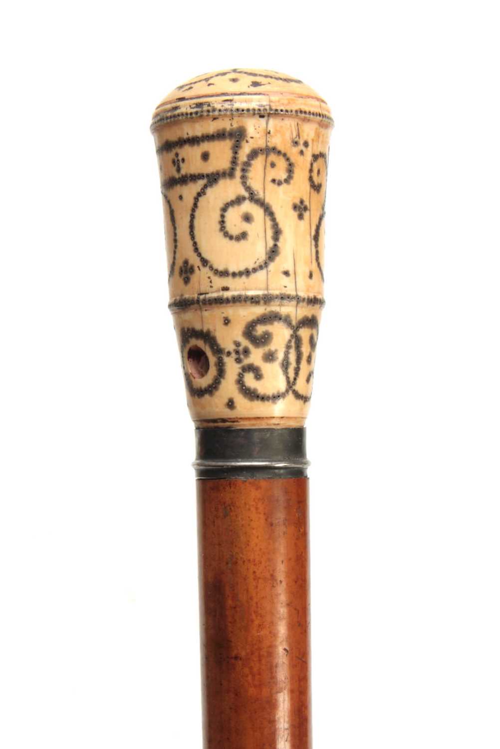Lot 300 - A LATE 17th/ EARLY 18th CENTURY IVORY