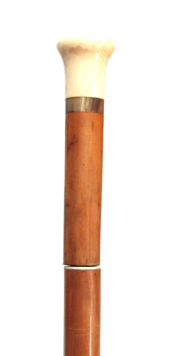 Lot 301 - A LATE 19TH CENTURY GENTLEMANS MALACCA SWORD