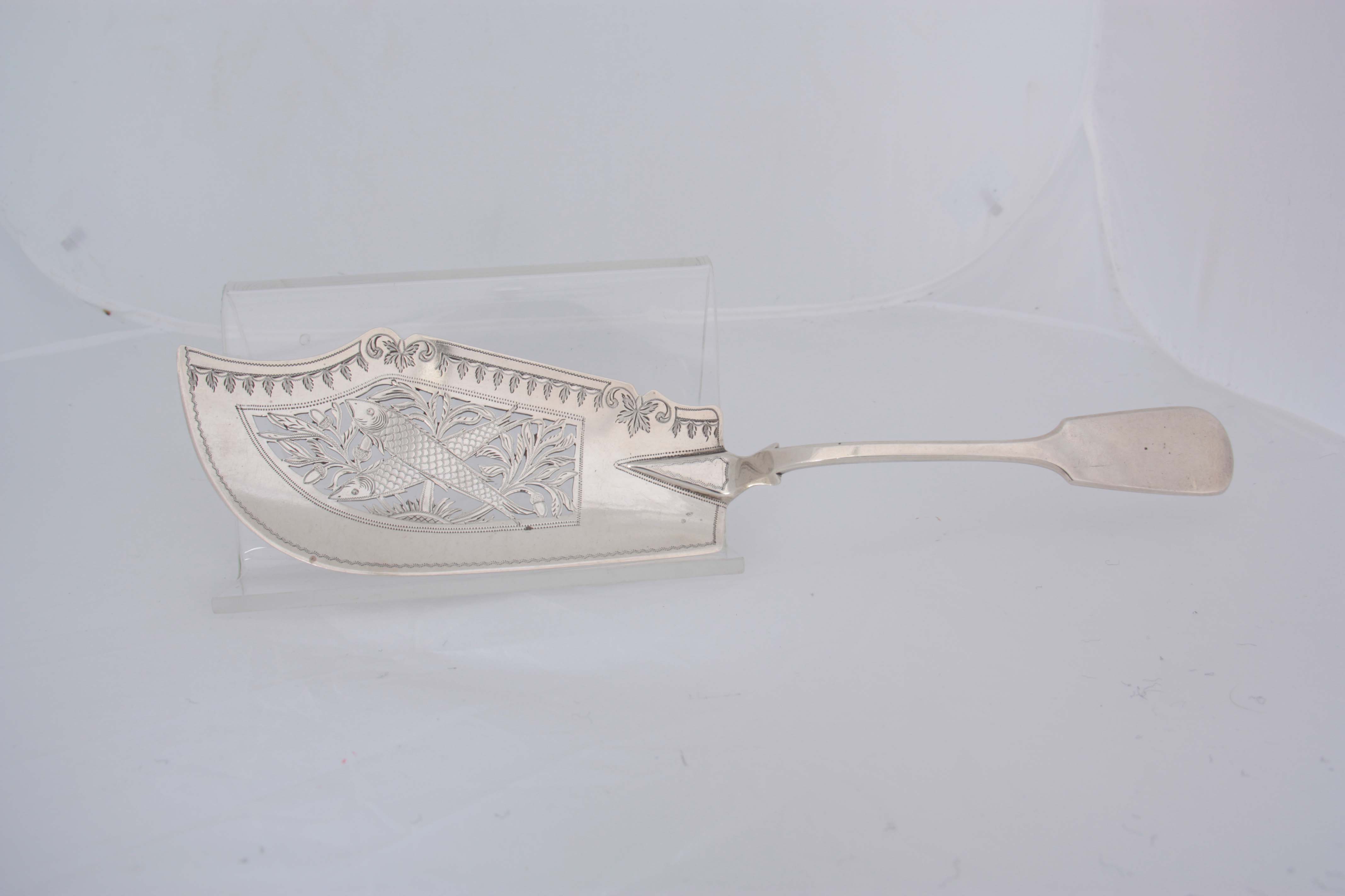 Lot 237 - AN EARLY VICTORIAN SILVER FIDDLE PATTERN