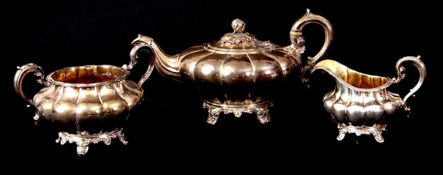 Lot 270 - AN EARLY VICTORIAN IRISH SILVER MELON-SHAPED