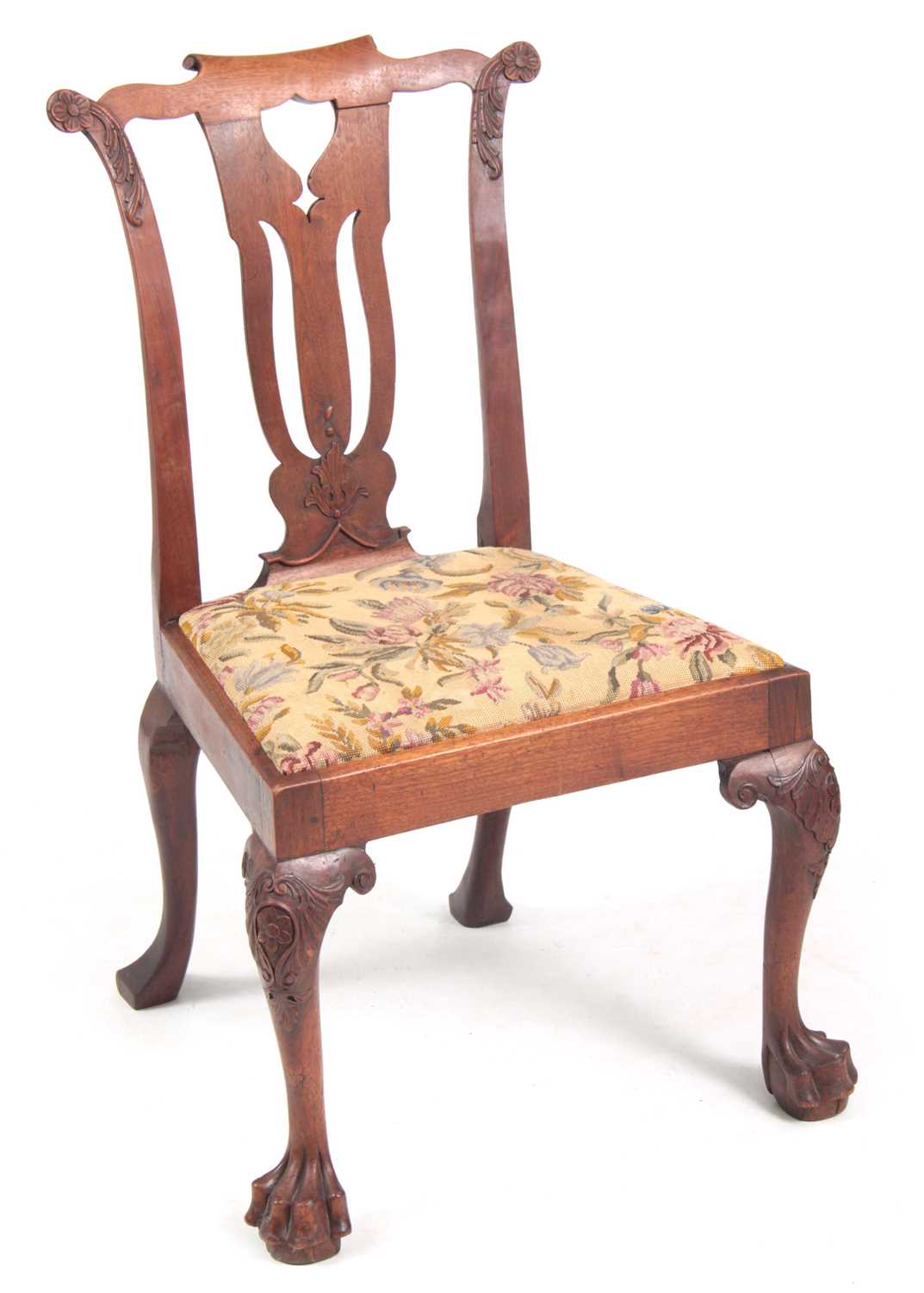 Lot 987 - AN EARLY 18TH CENTURY IRISH STYLE WALNUT