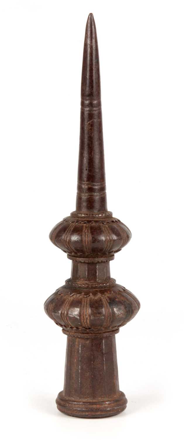 Lot 338 - AN 18TH CENTURY IRON INDIAN PIKE HEAD of