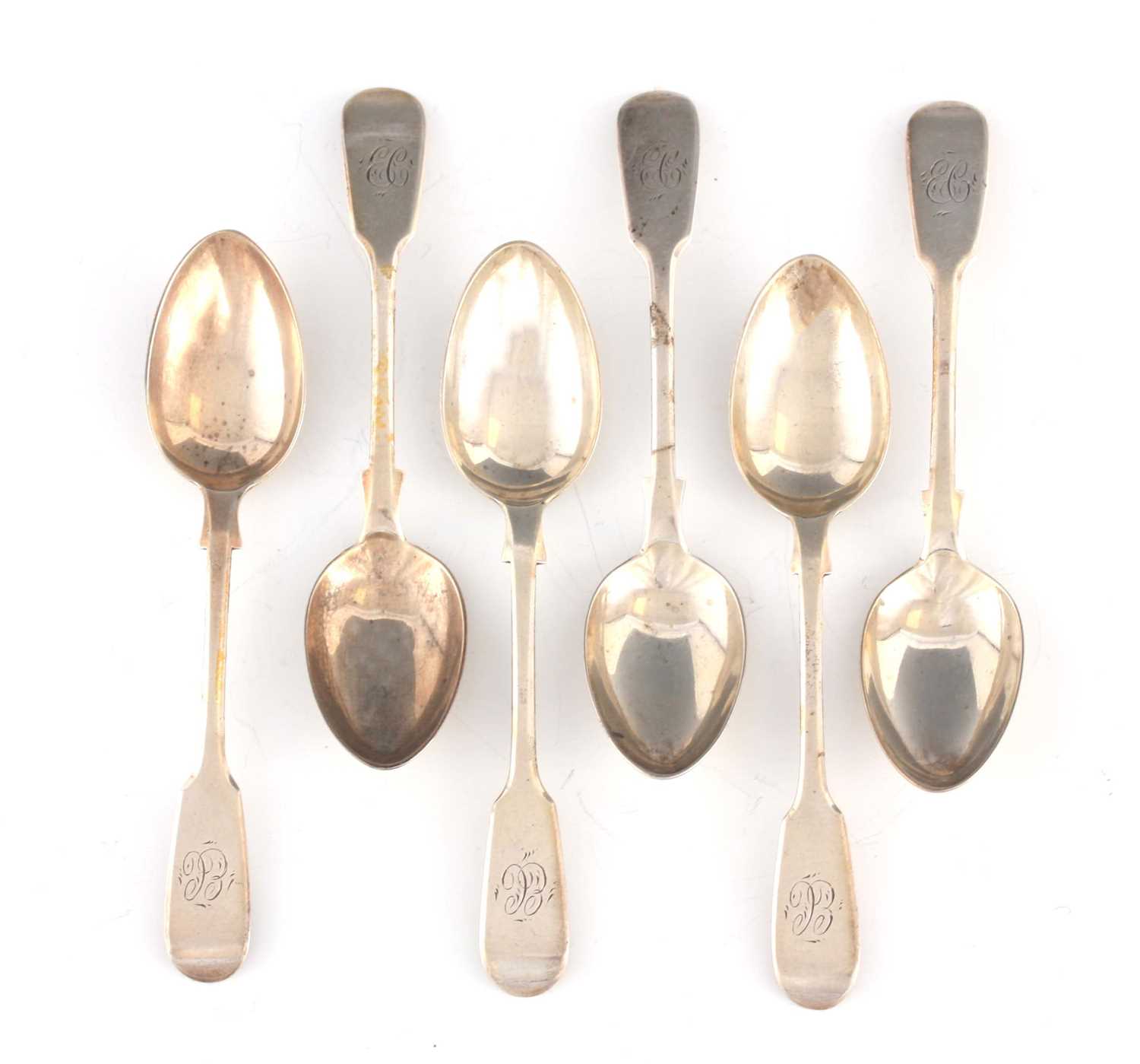 Lot 311 - A SET OF SIX VICTORIAN FIDDLE PATTERN