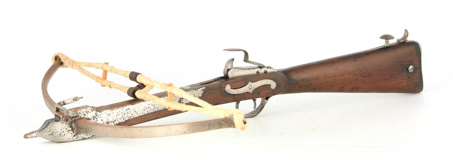 Lot 401 - AN 18TH CENTURY ENGLISH STONEBOW with