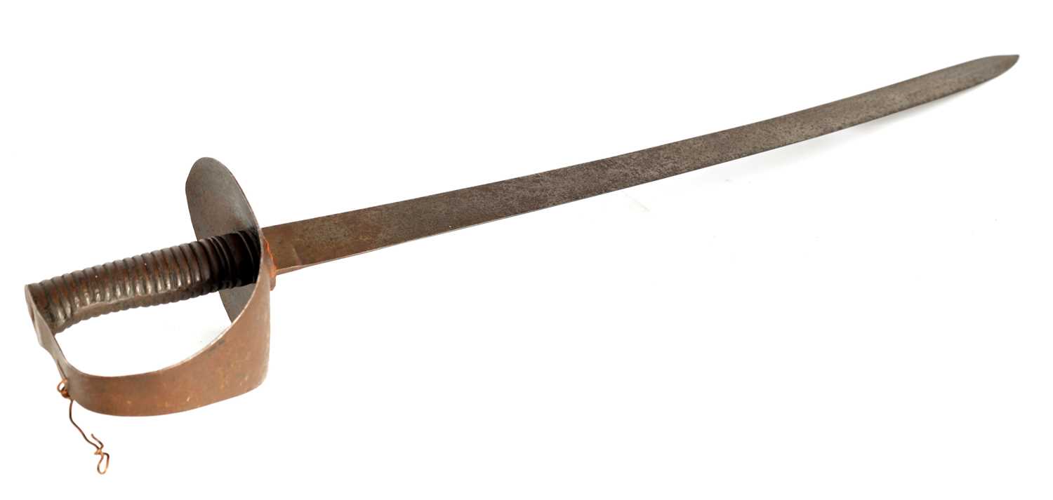 Lot 511 - A LATE GEORGE III NAVAL CUTLASS having a