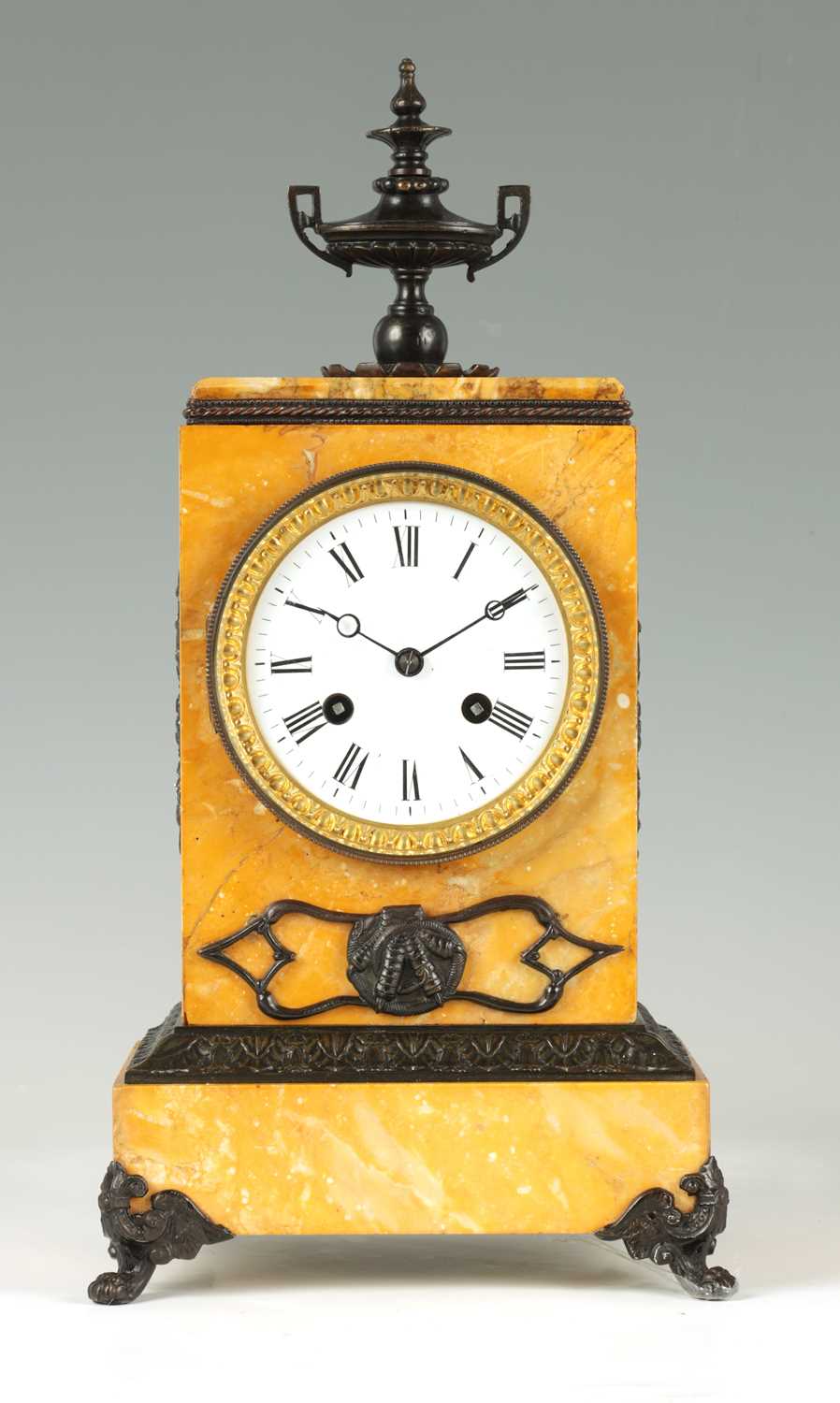 Lot 922 - AN EARLY 19TH CENTURY FRENCH SIENNA MARBLE