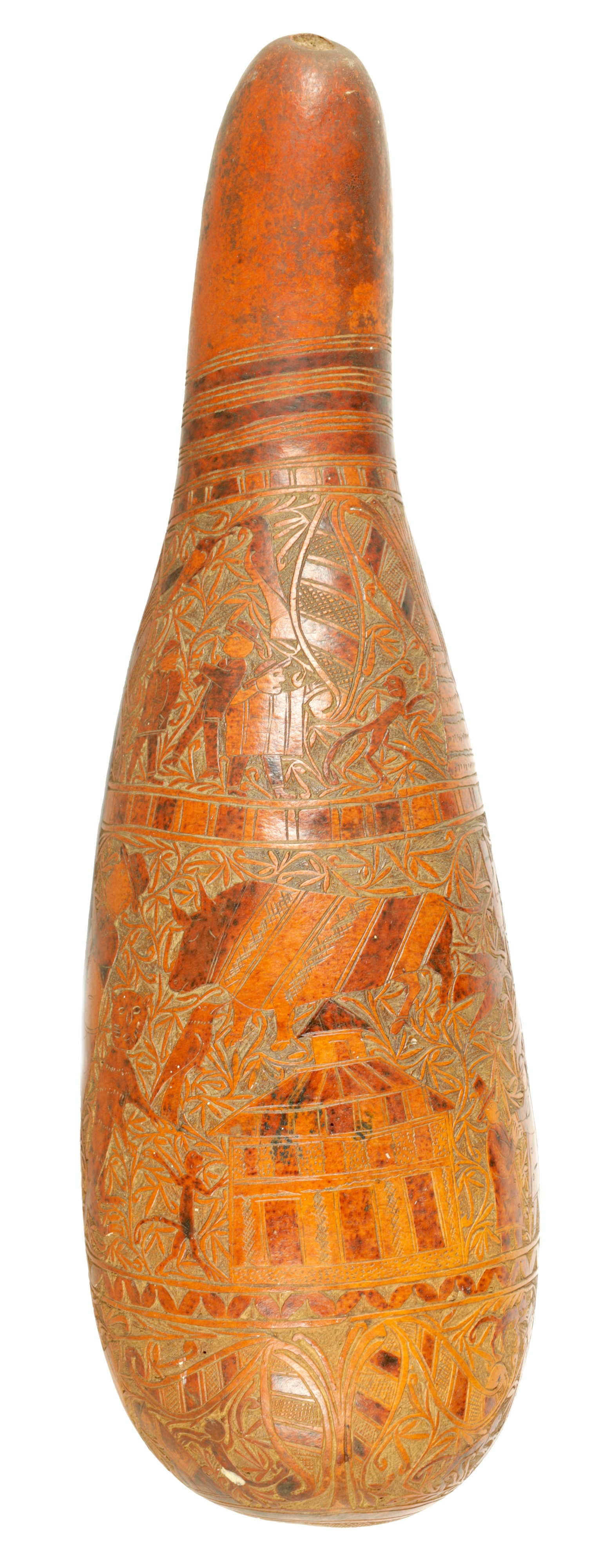 Lot 465 - AN 18TH CENTURY CARVED COLONIAL CALABASH