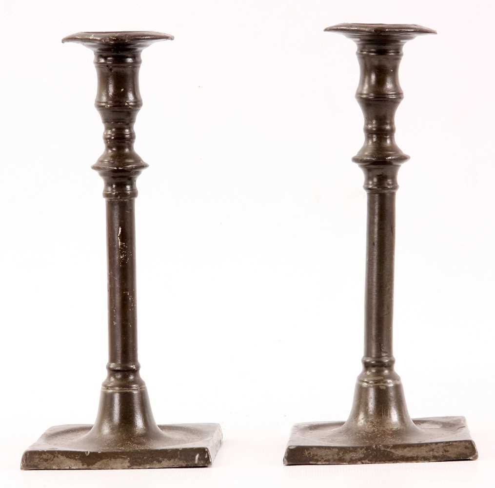 Lot 276 - A PAIR OF 18th CENTURY PEWTER CANDLESTICKS