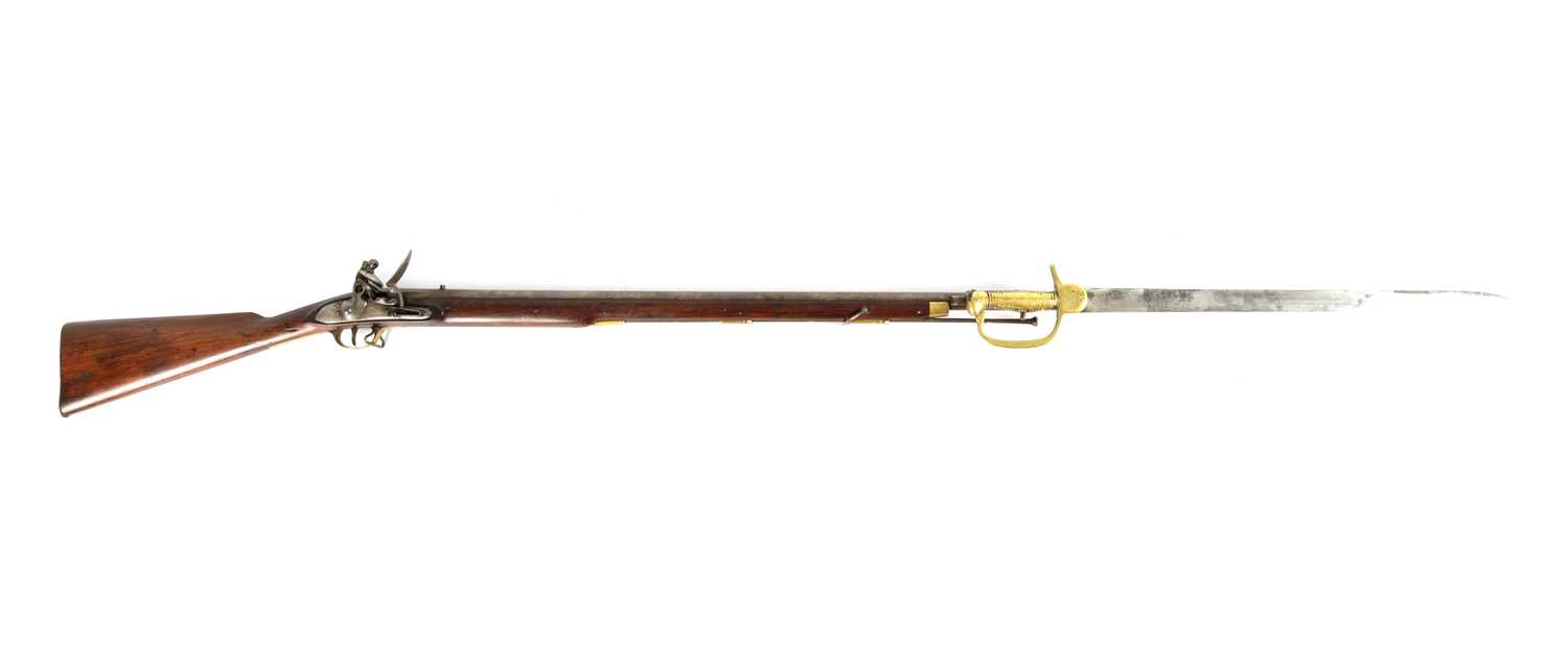Lot 420 - AN EARLY 19TH CENTURY BROWN BESS FLINTLOCK