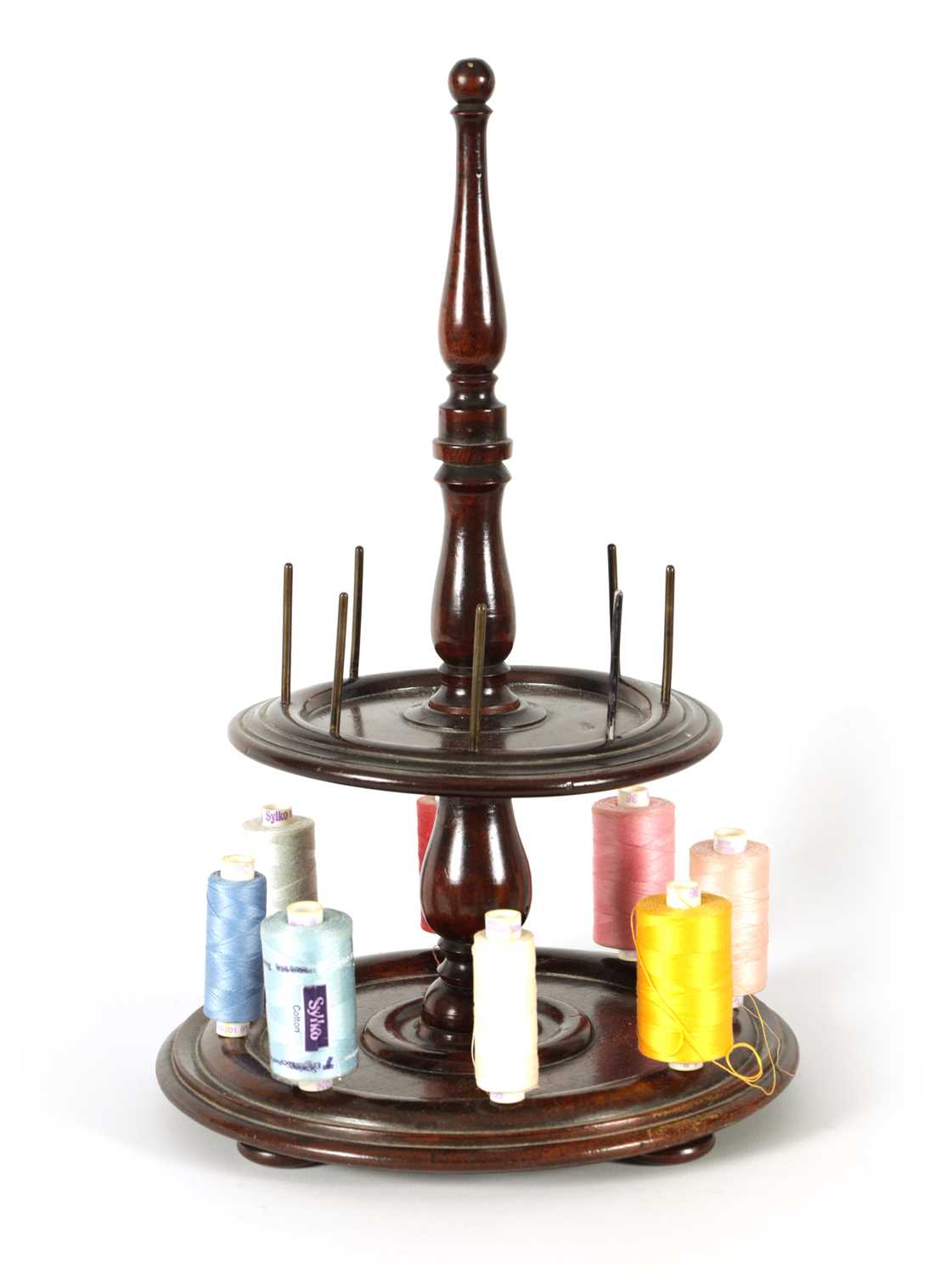 Lot 607 - A 19THCENTURY TREENWARE MAHOGANY BOBBIN