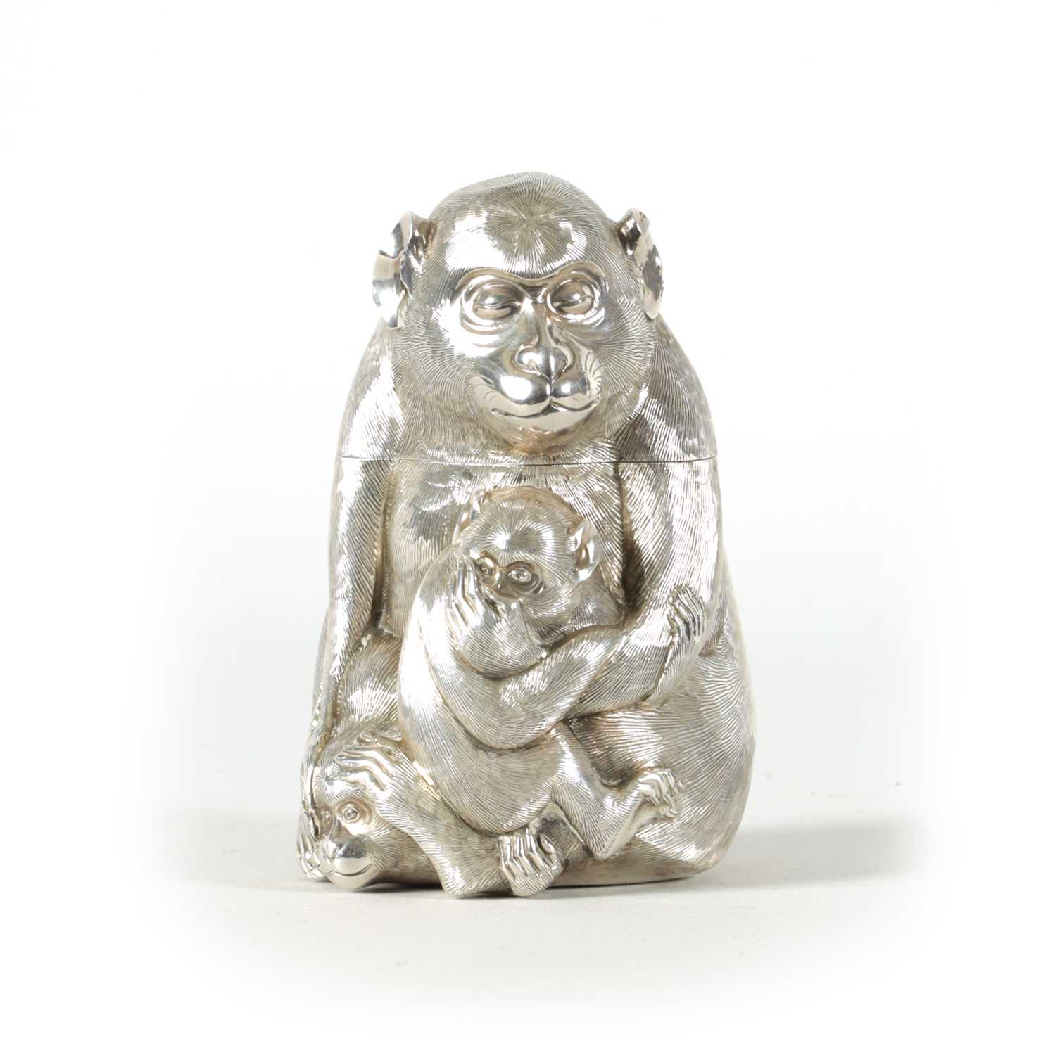 Lot 159 - A FINE JAPANESE MEIJI PERIOD SILVER TEA