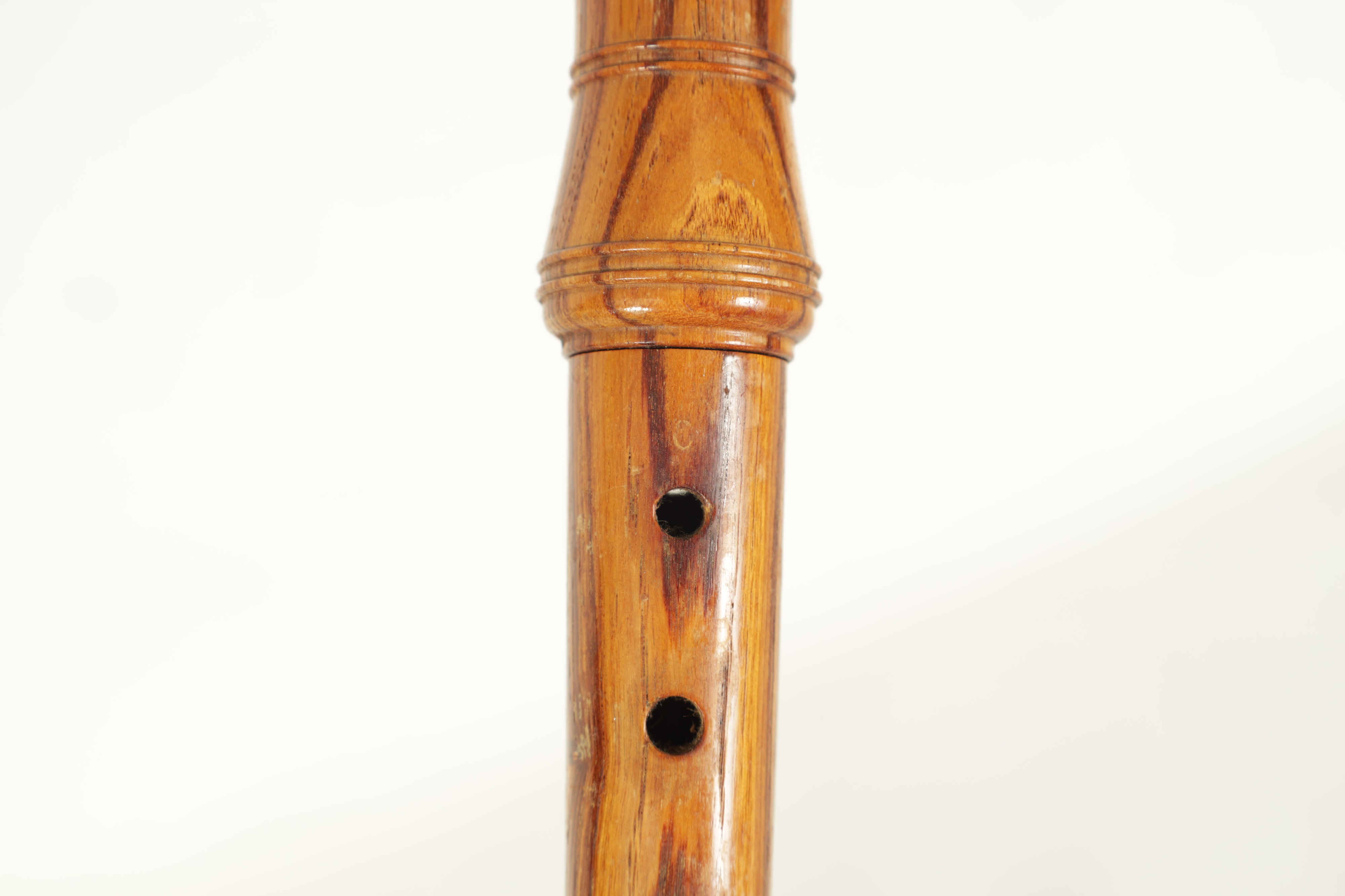 Lot 38 - A KUNG MEISTERSTUCK DESCANT RECORDER