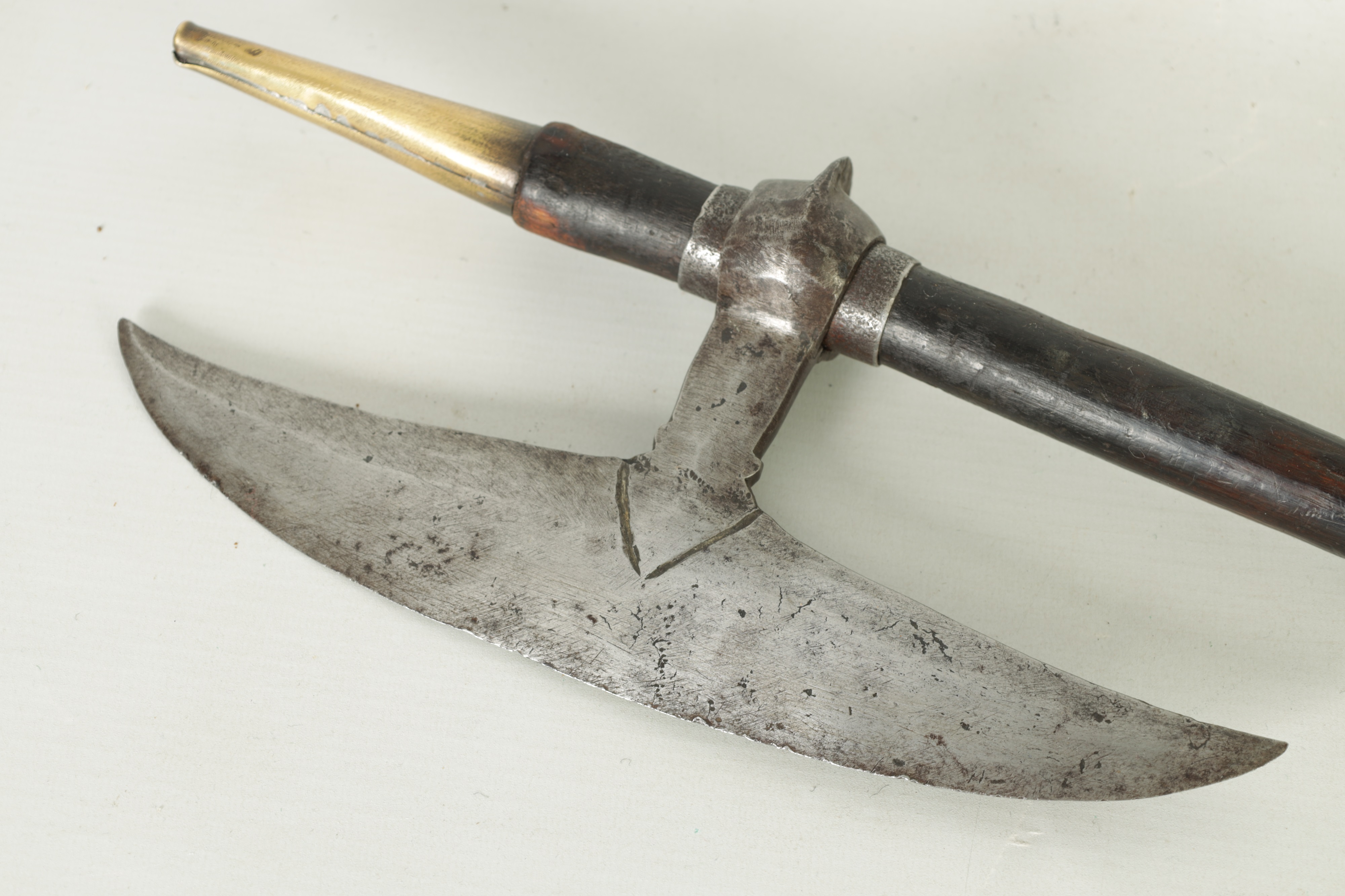 Lot 629 - A LATE 19TH CENTURY INDIAN BULOVA AXE