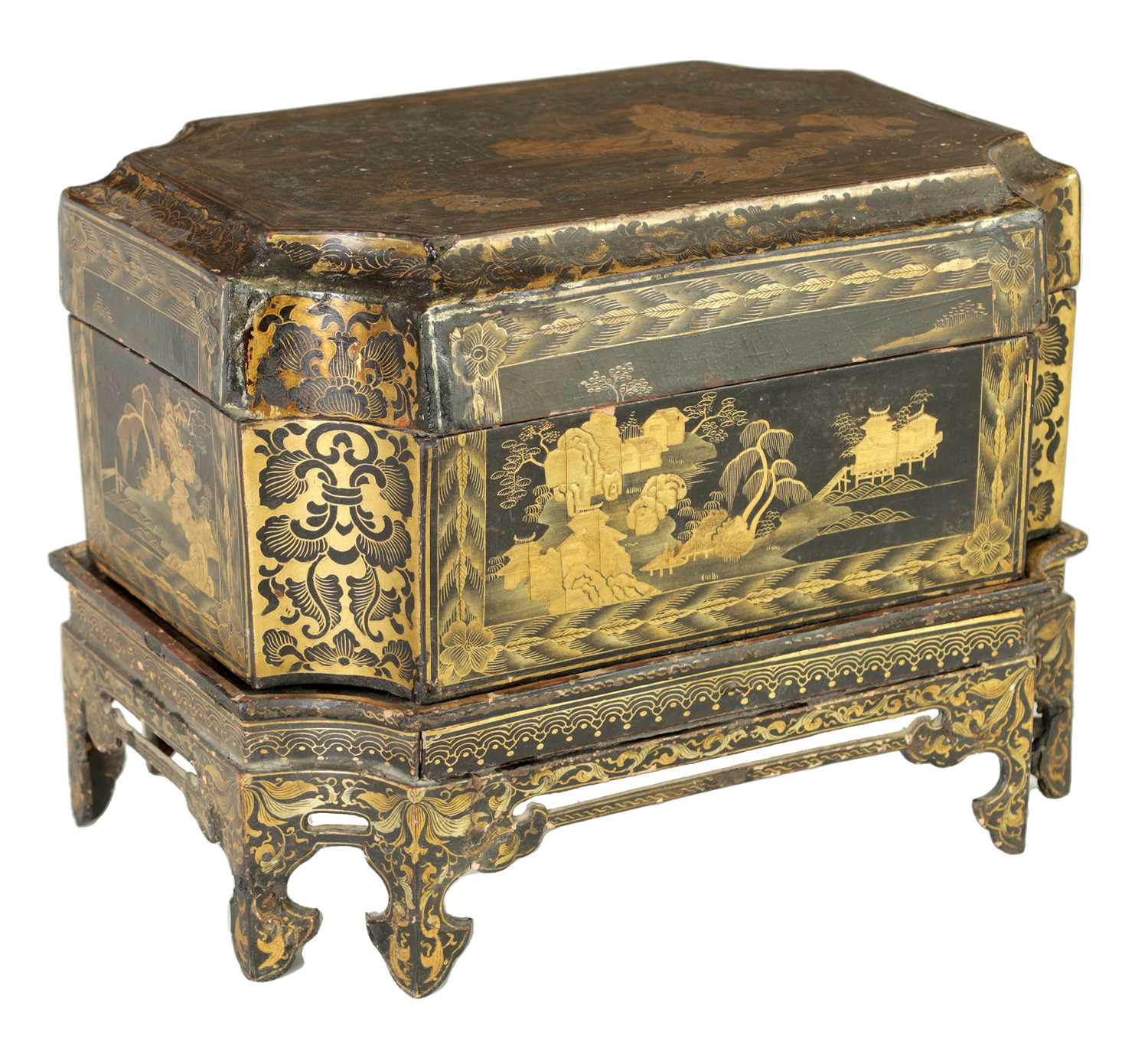 Lot 251 - A RARE 18TH CENTURY CHINESE LACQUERWORK