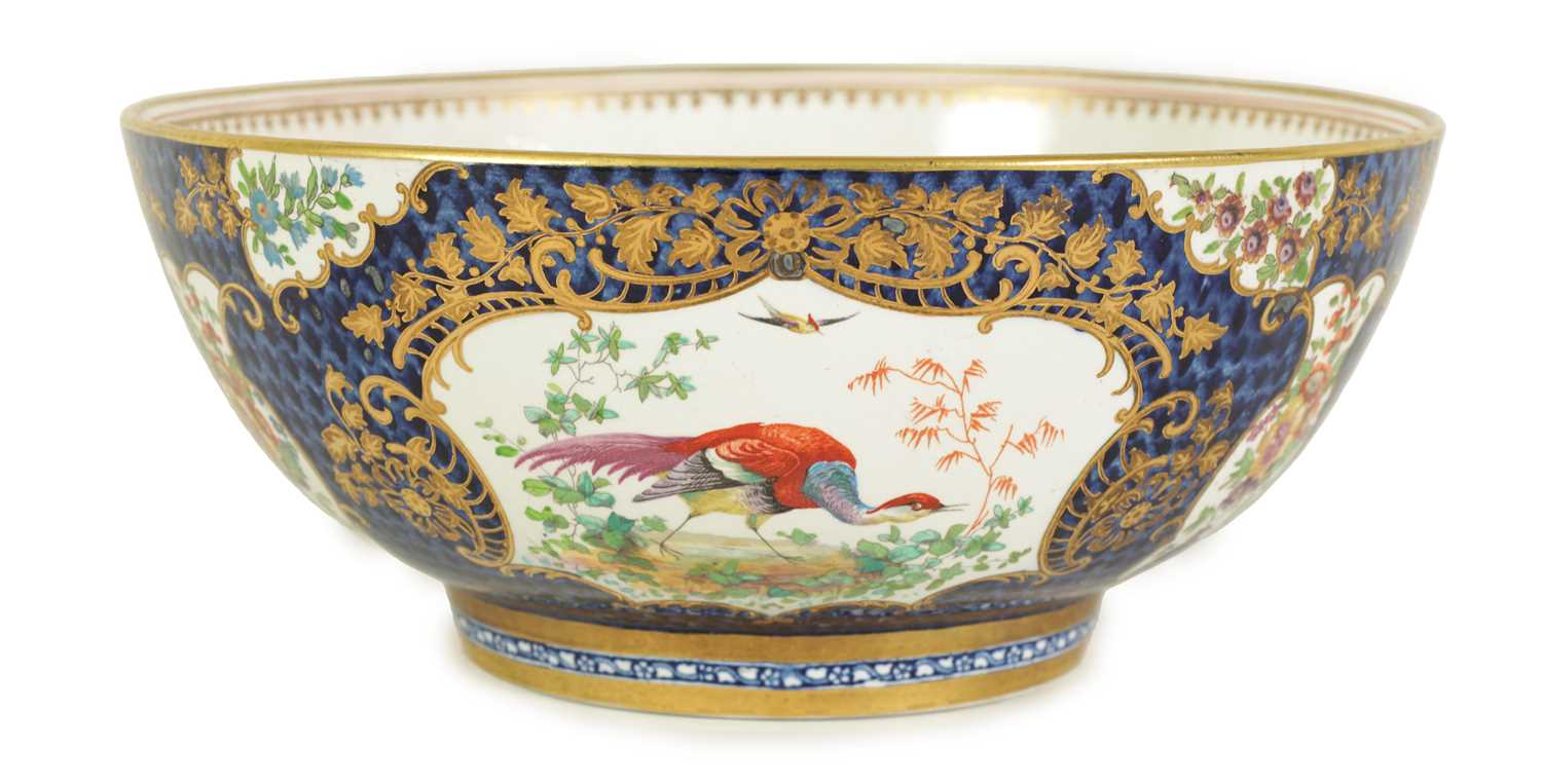 Lot 106 - A 19TH CENTURY BOOTHS FIRST PERIOD WORCESTER