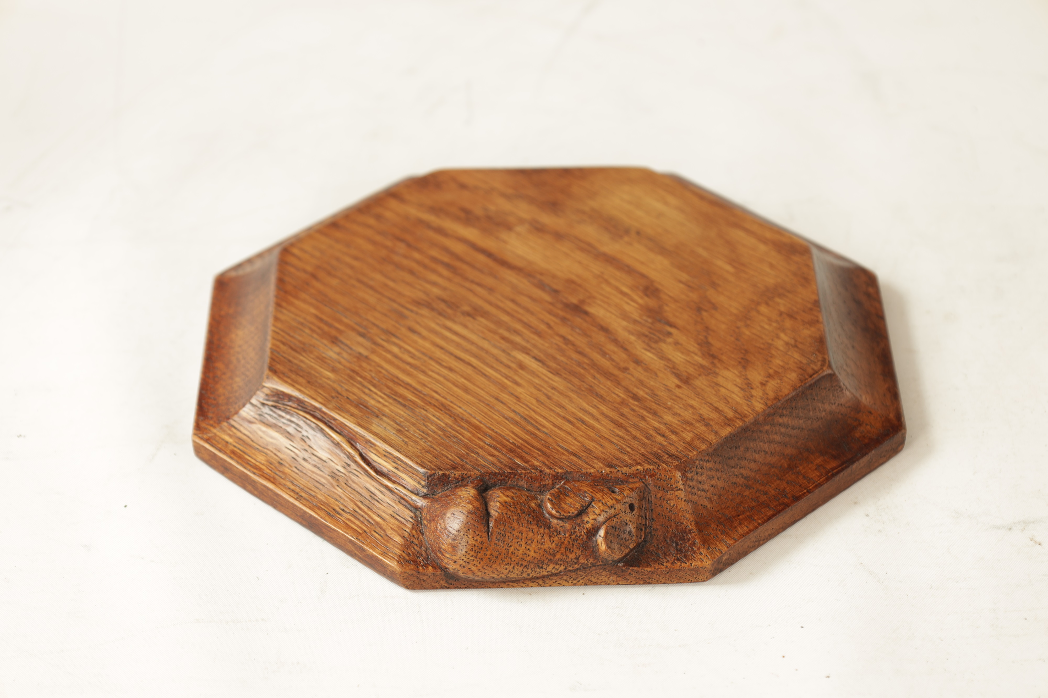 Lot 1096 - A ROBERT 'MOUSEMAN' THOMPSON OCTAGONAL OAK