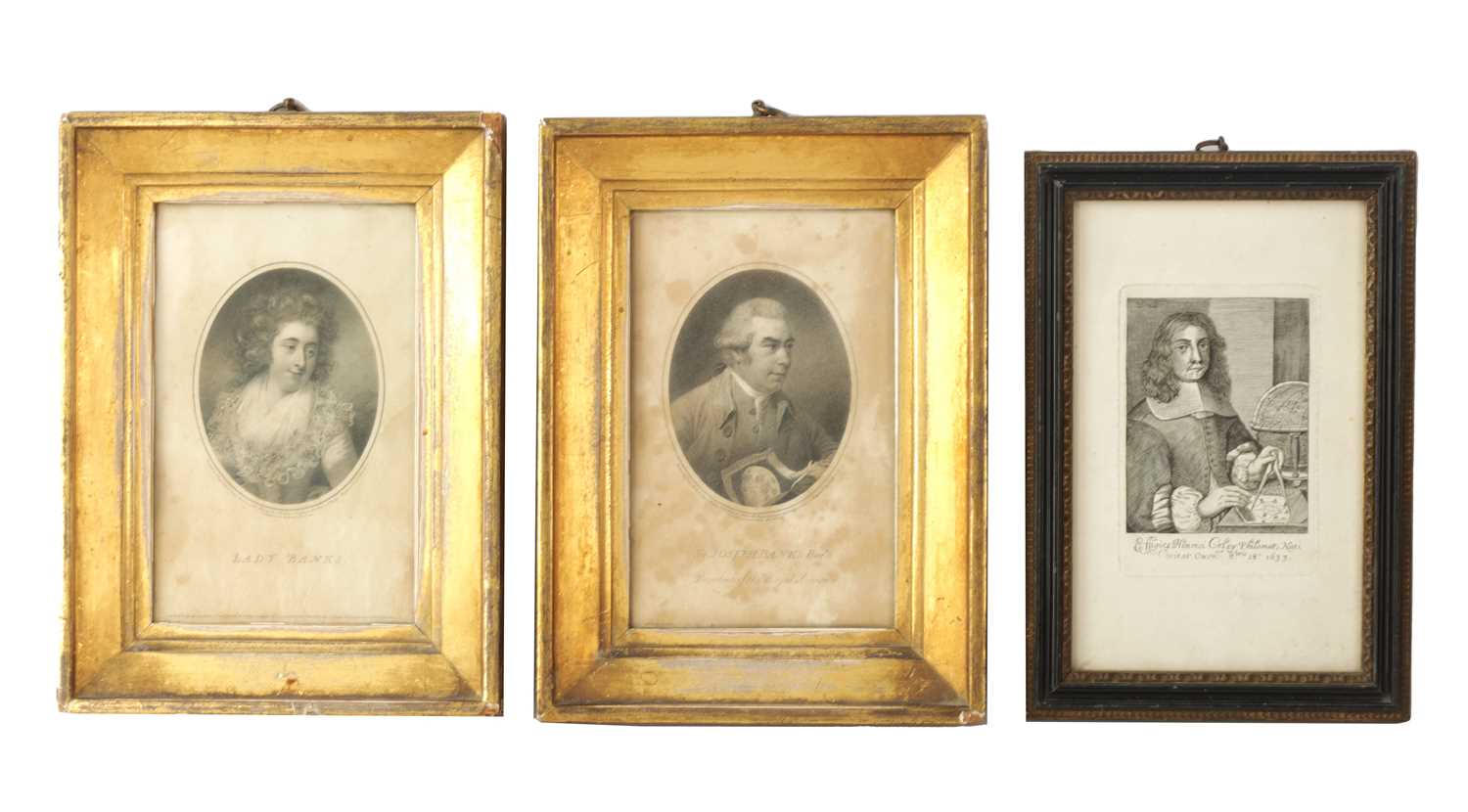 Lot 824 - A PAIR OF EARLY 19TH CENTURY OVAL PORTRAIT