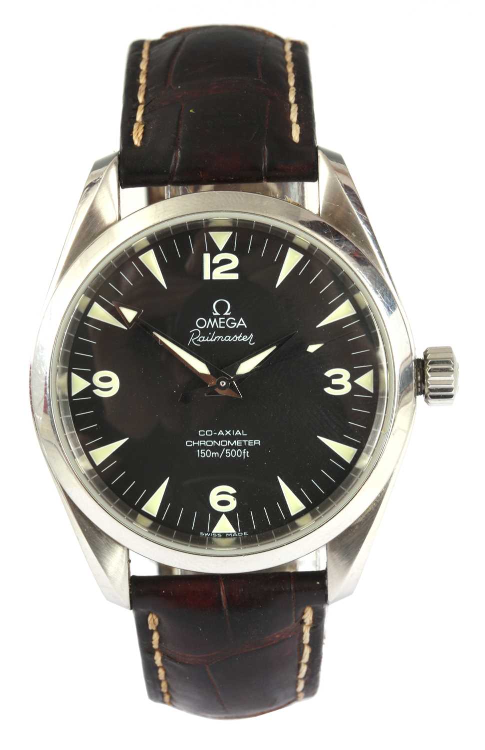 Lot 268 - A GENTLEMAN'S STEEL OMEGA RAILMASTER WRIST