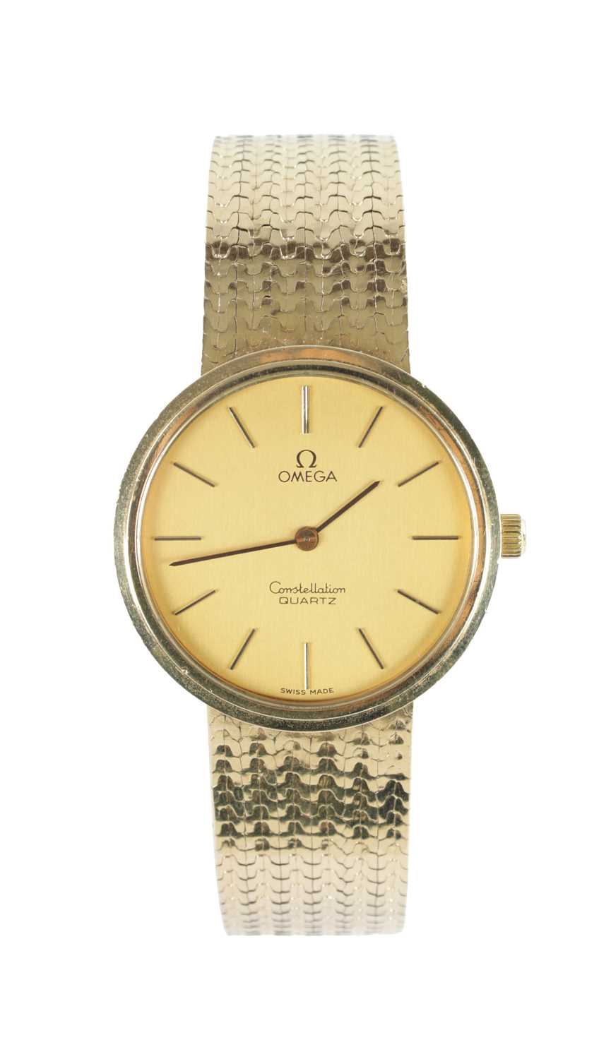 Lot 219 - A 9CT GOLD OMEGA CONSTELLATION GENTLEMANS