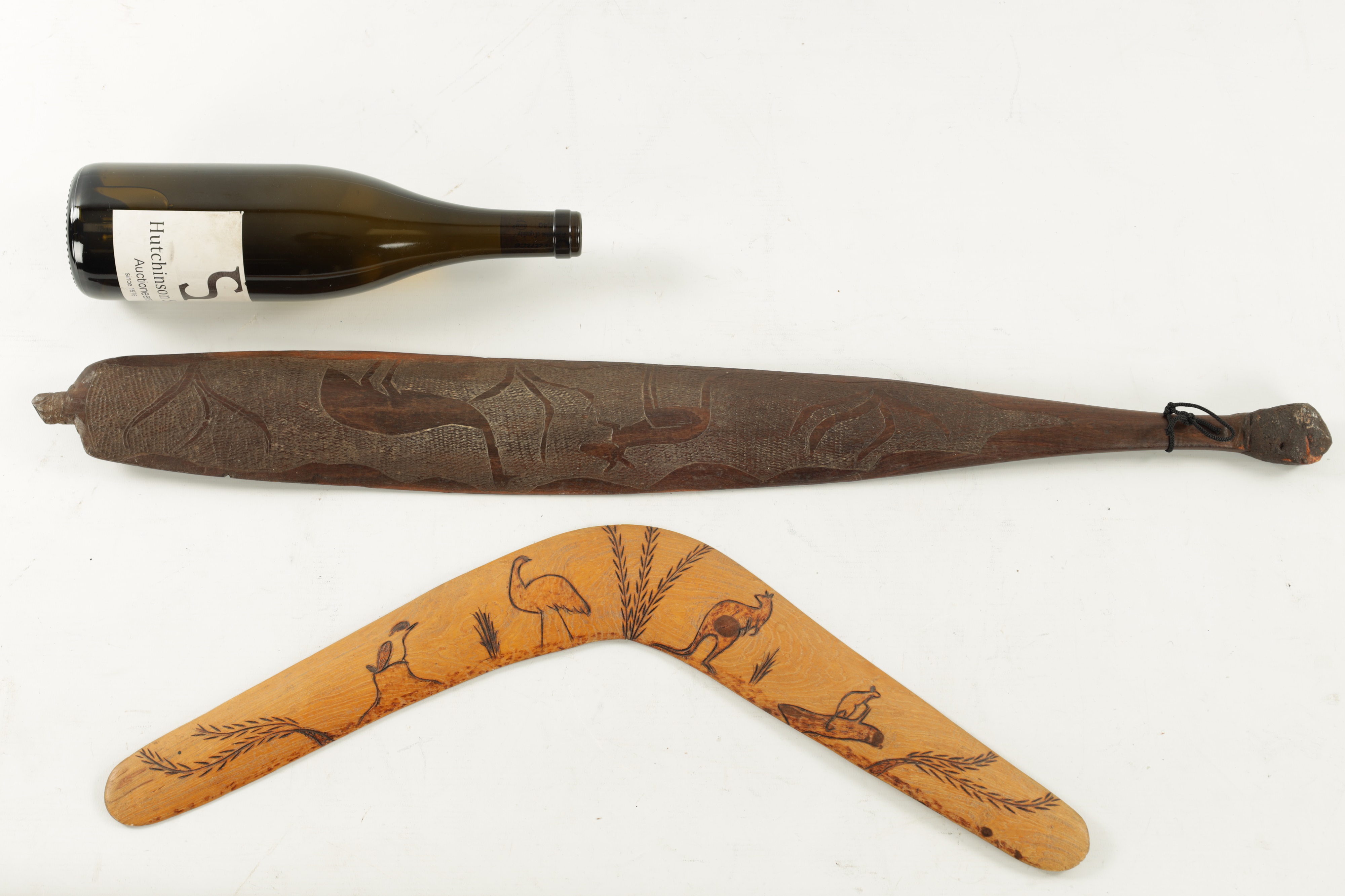 Lot 298 - AN ABORIGINAL MULGA WOOD SPEAR THROWER WITH