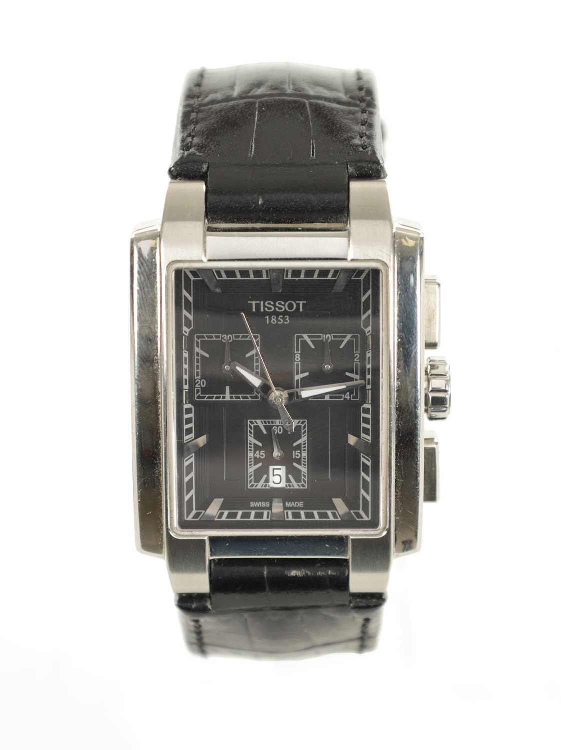 Lot 566 - A GENTLEMAN’S STAINLESS STEEL TISSOT QUARTZ