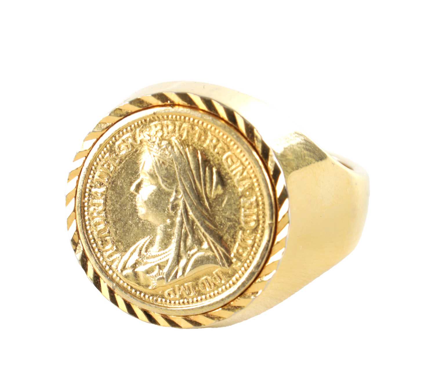 Lot 317 - A GENTLEMAN’S GOLD HALF SOVEREIGN SET RING