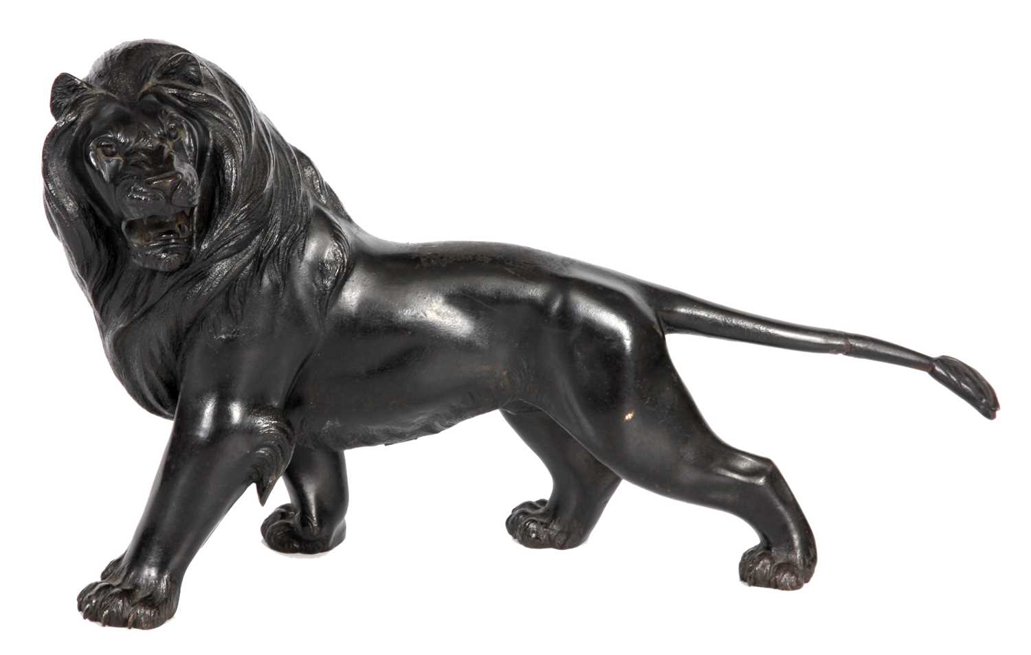 Lot 487 - A 19TH CENTURY CHINESE BRONZE SCULPTURE OF A