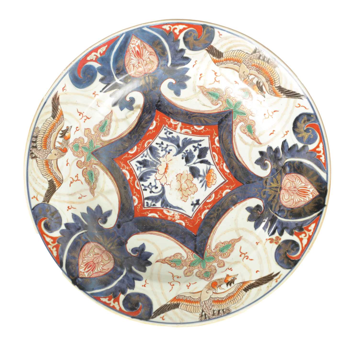 Lot 134 - A 17TH CENTURY JAPANESE IMARI CHARGER