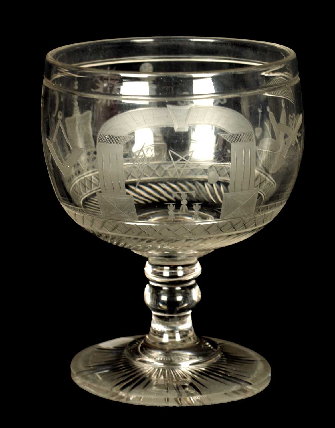 Lot 2 - A LARGE LATE 19TH CENTURY CUT GLASS ENGRAVED