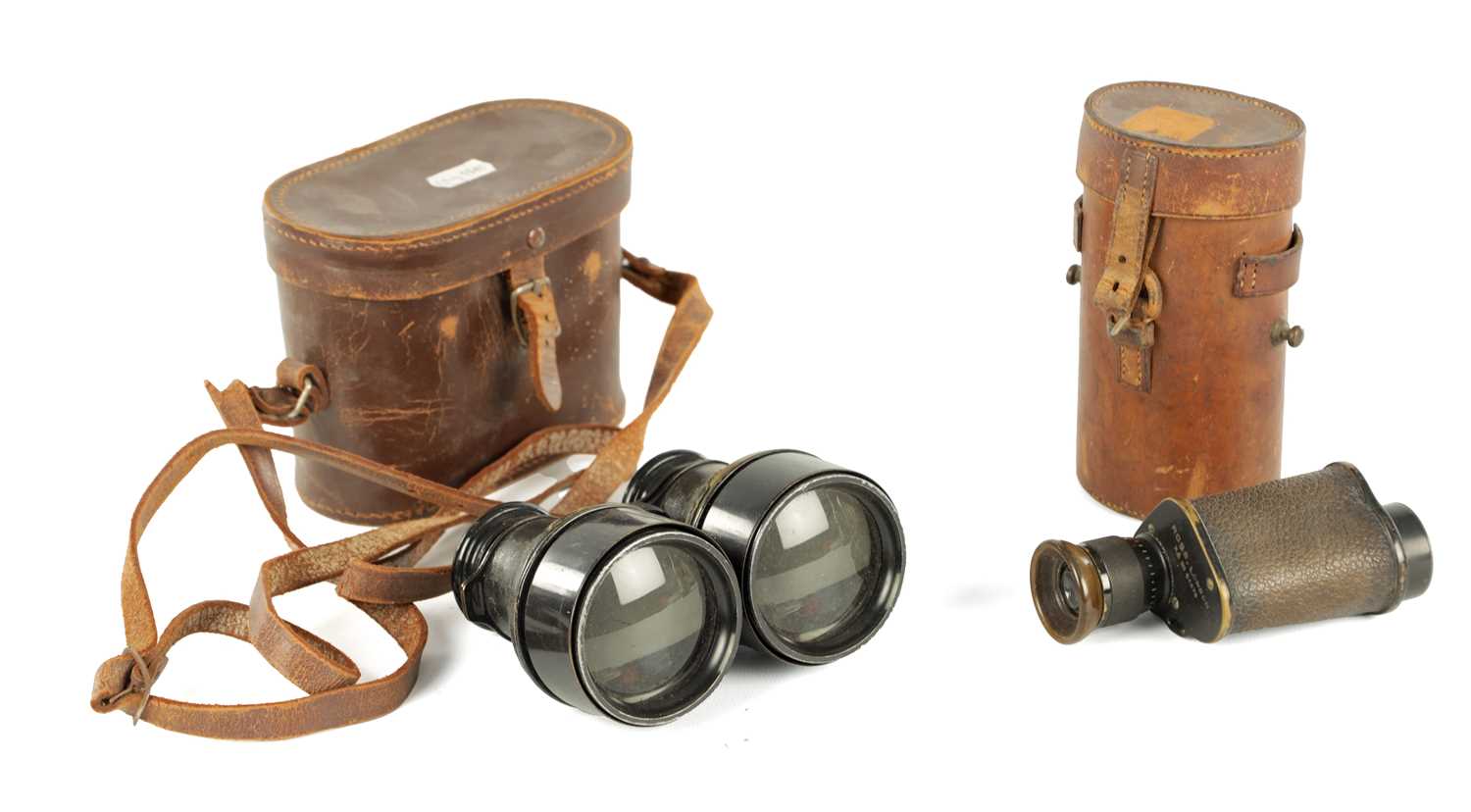 Lot 1775 - AN EARLY 20TH CENTURY MONOCULAR BY ROSS OF