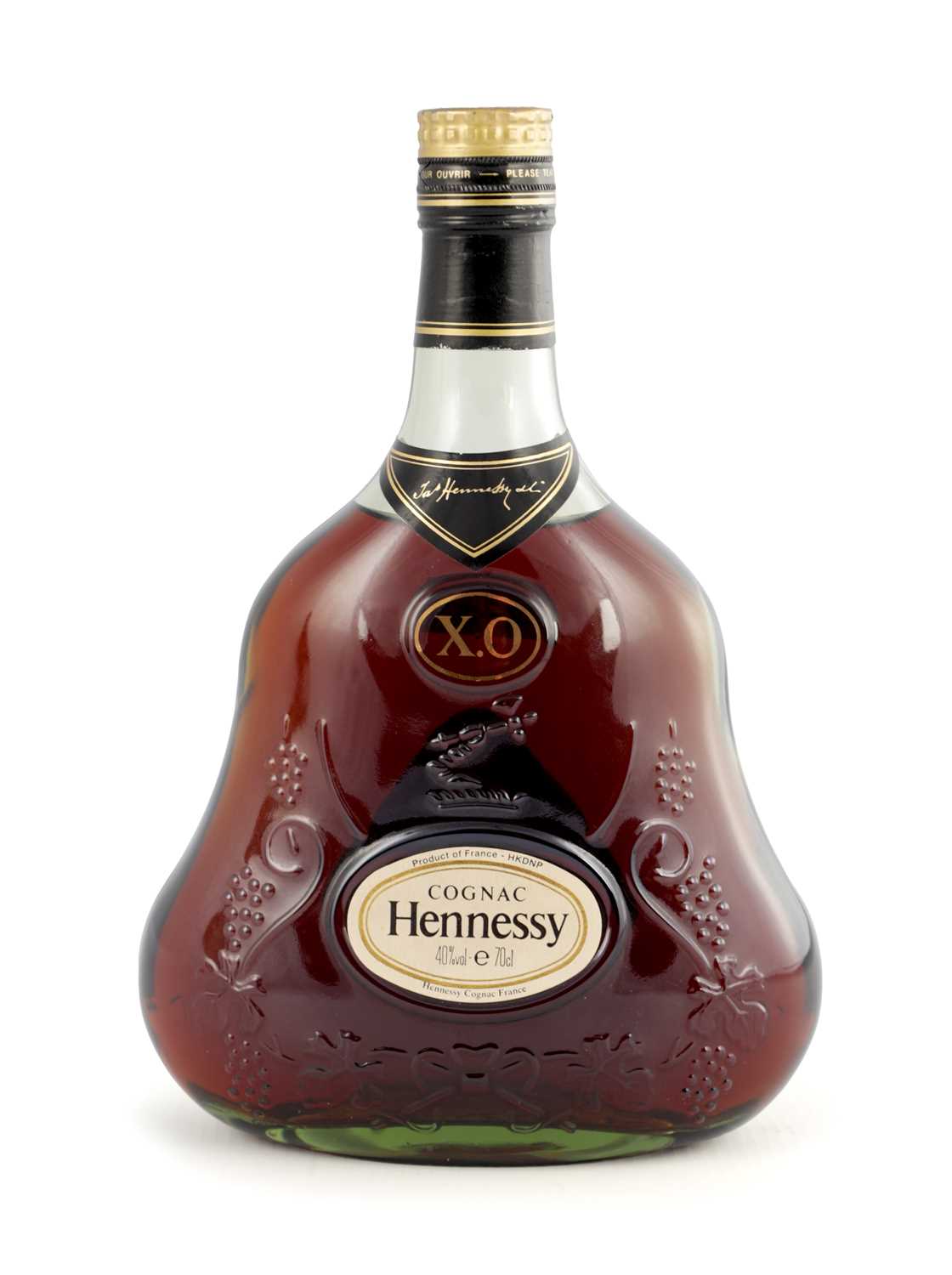 Lot 833 - HENNESSY XO COGNAC