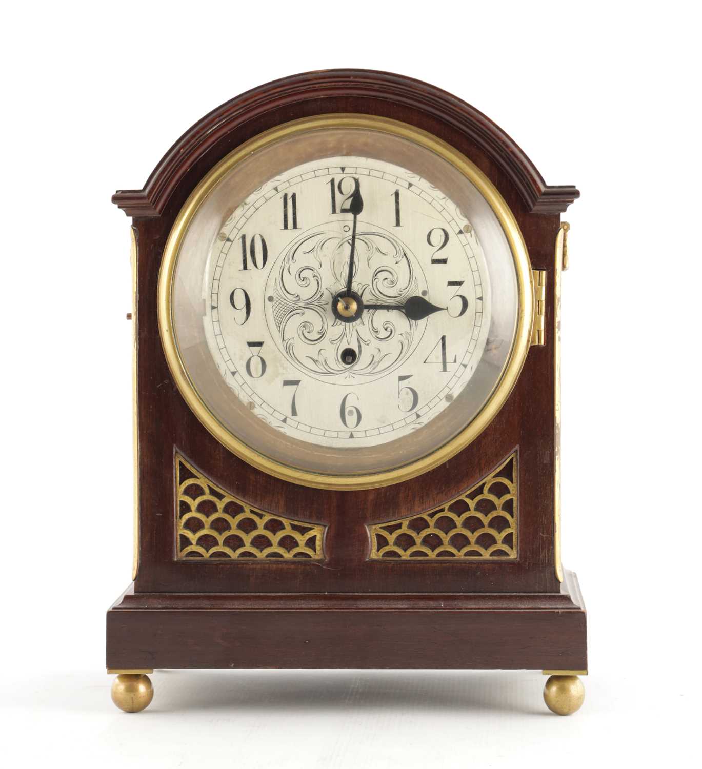 Lot 1708 - AN EDWARDIAN GEORGIAN STYLE FUSEE BRACKET