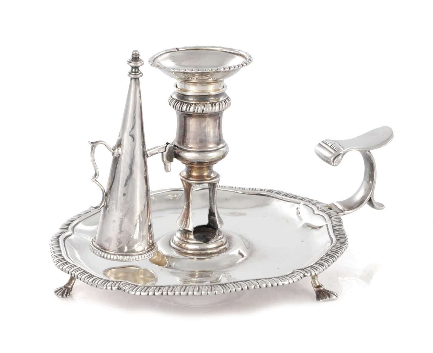 Lot 301 - A GEORGE III CAST SILVER CHAMBERLAIN