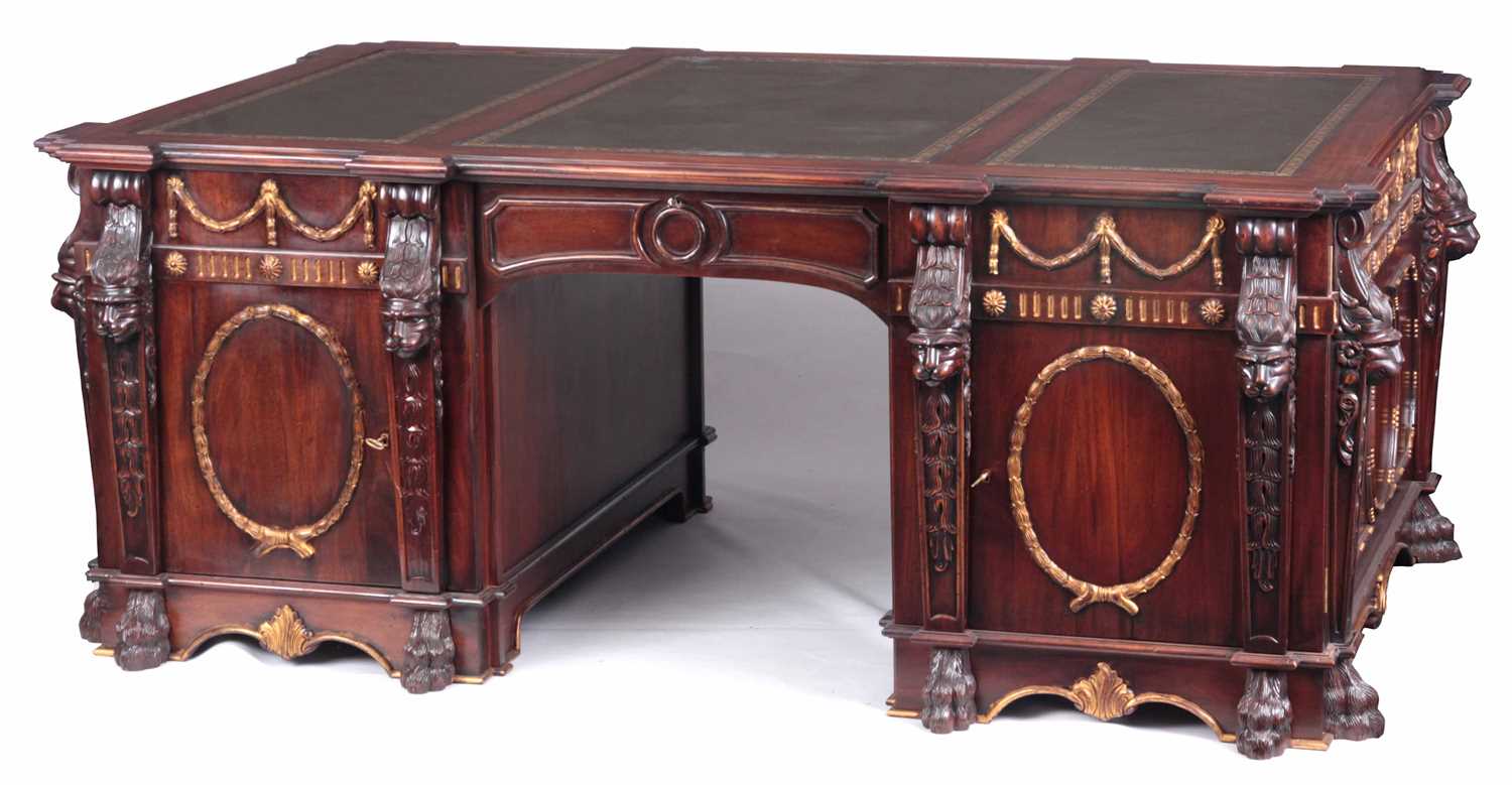 Lot 987 - A LARGE 20th CENTURY CHIPPENDALE STYLE