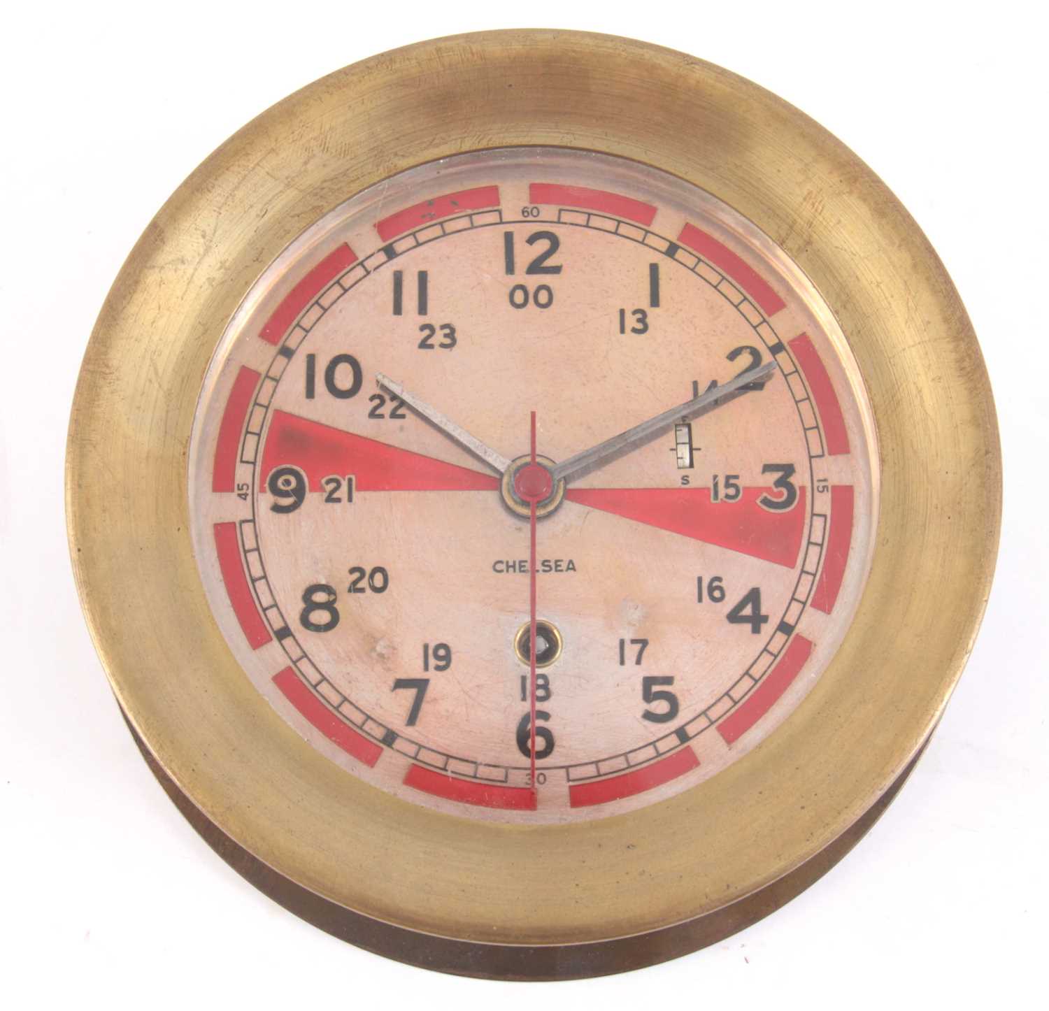 Lot 957 - A WWII CHELSEA RADIO ROOM SHIPS CLOCK having
